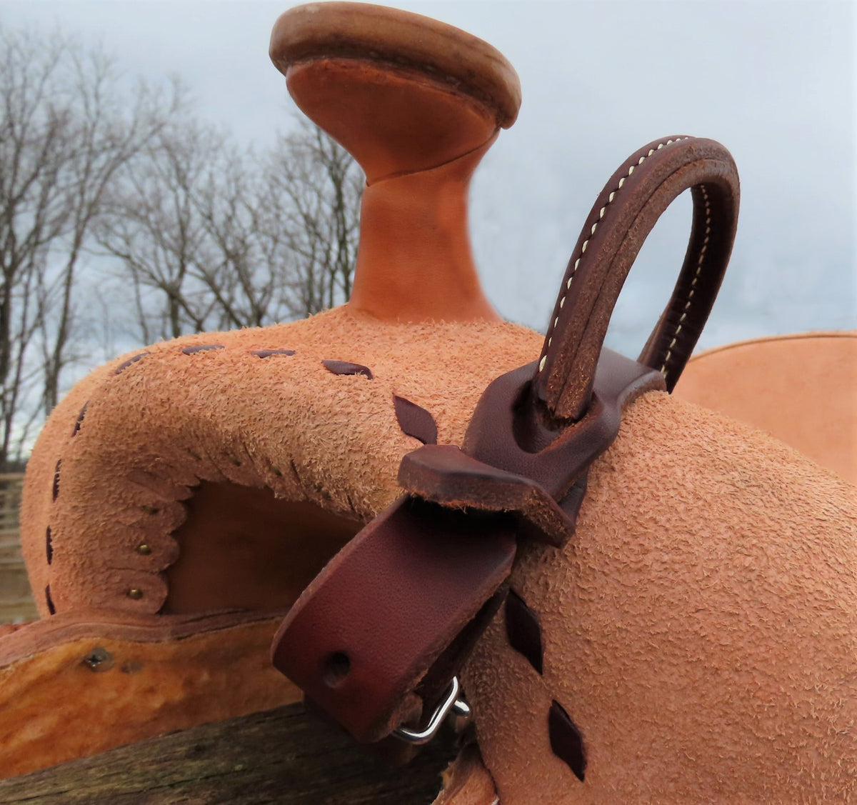 Holy Crap Strap! – Jason & Bronwyn Irwin Horsemanship